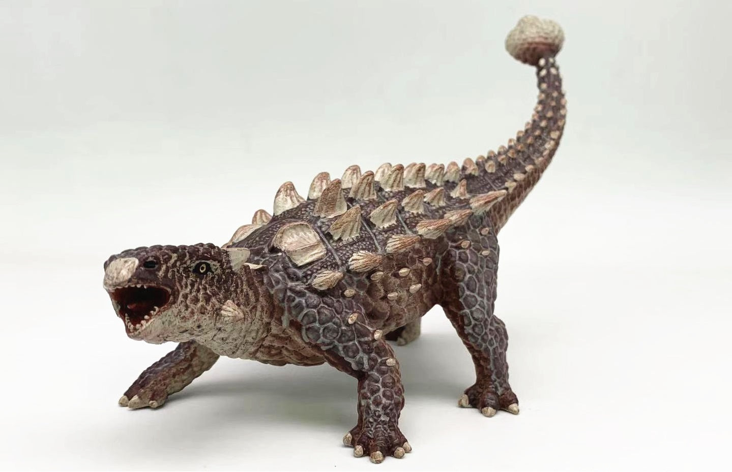 Ankylosaurus Figure Action Pose – Yazoo toys